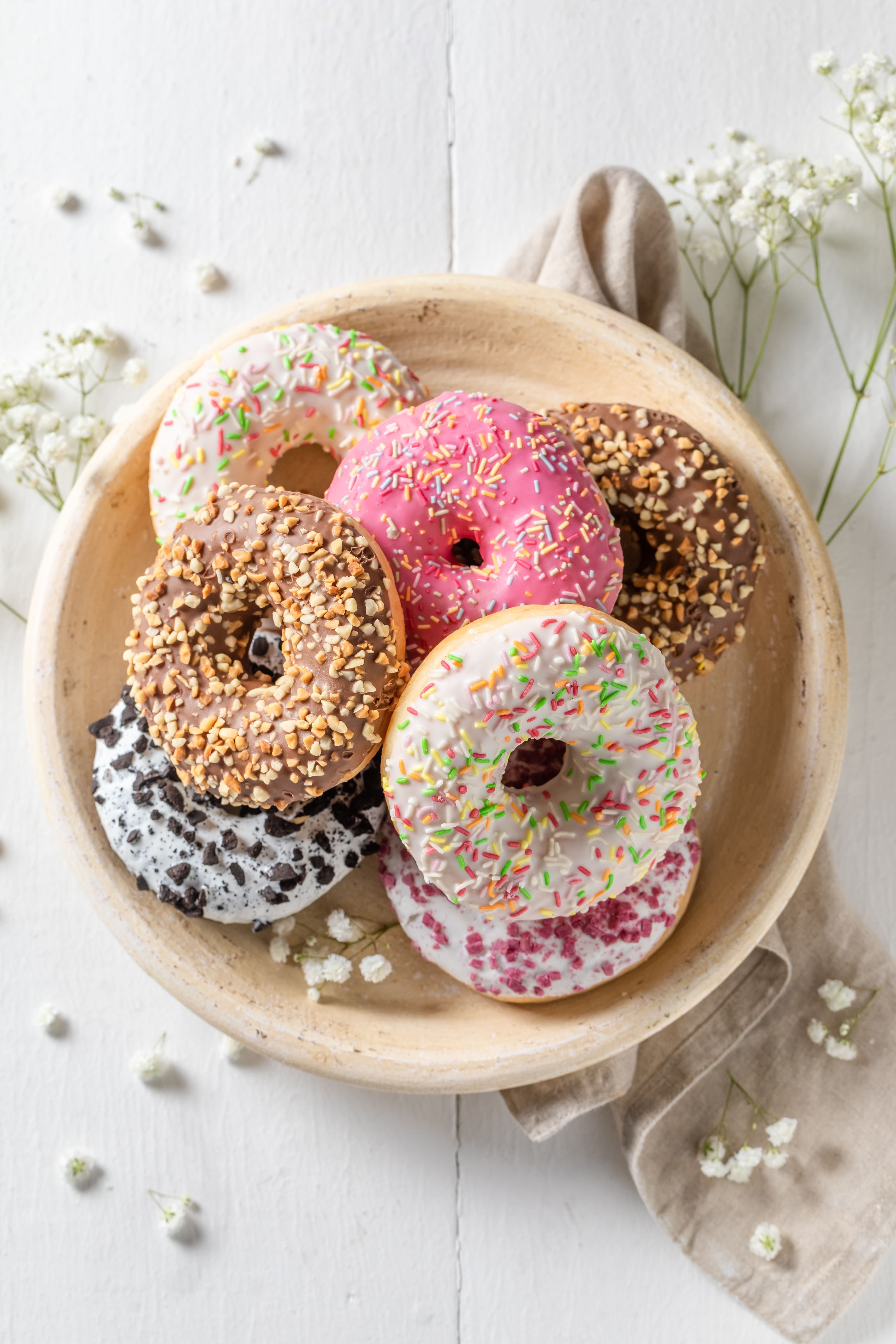 Donut Connection -Donut Connection, 1st Avenue East, Shakopee, MN ...